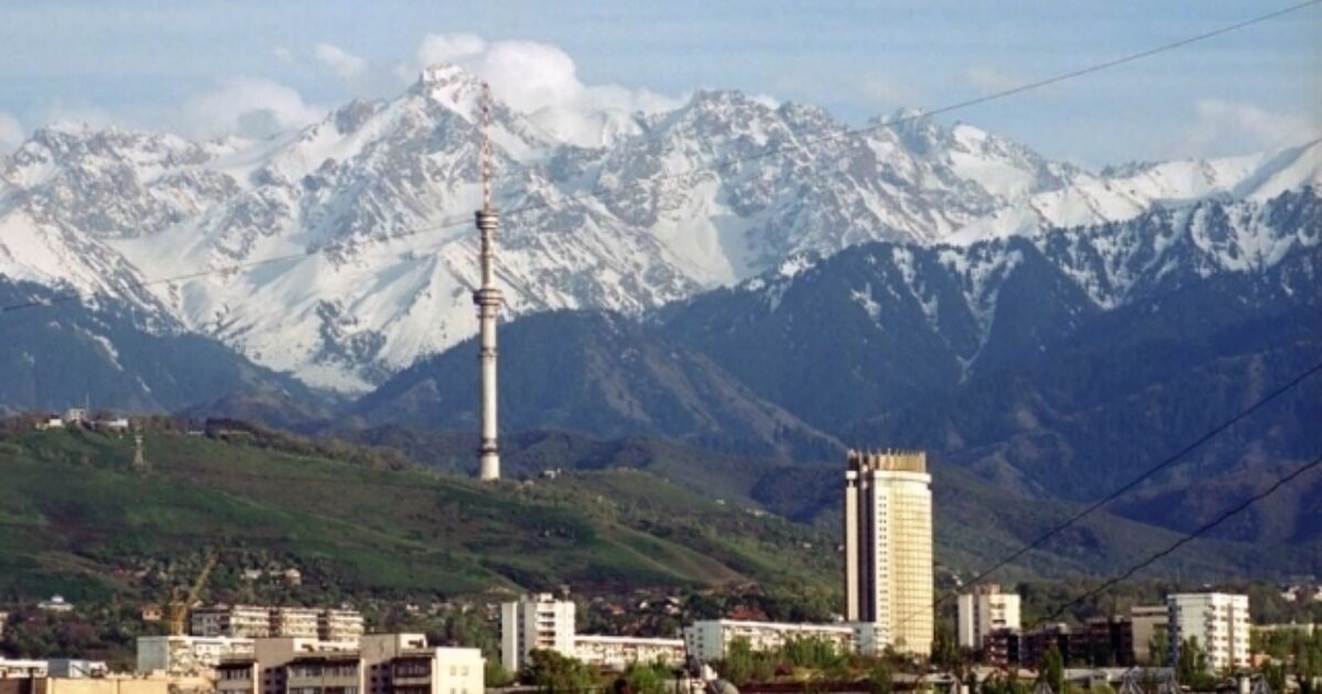 Almati 2022: a kazahok a vegyes modellben hisznek