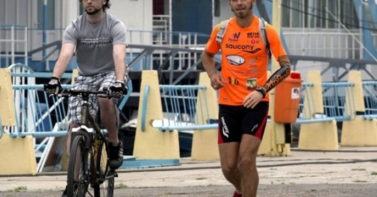 Parasport: elindult a Duna teljes hosszát végigfutó magyar